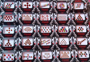 QUBIX Woman Best Bindi Combo Pack 10 flaps Multicolors FOR HEAD Multicolor Bindis Price in India ...