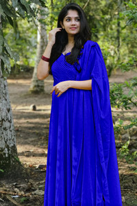 Jaldeep Fashion Anarkali Gown Price in India - Buy Jaldeep Fashion Anarkali Gown online at ...