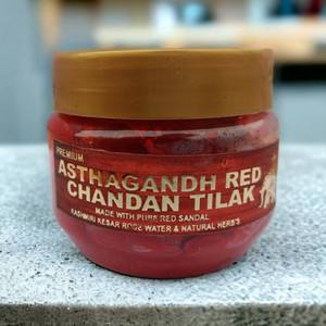 Dev Samagri 100% Natural Liquid Red Chanadan Tilak/Red Kumkum Tilak Price in India - Buy Dev ...