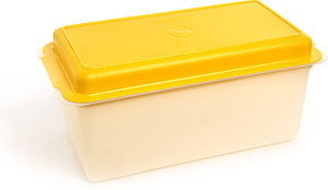 TUPPERWARE Plastic Bread Container - 700 ml Price in India - Buy ...