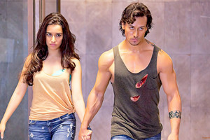 Tiger Shroff And Shraddha Kapoor In Baaghi Poster Paper Print 18 Inch