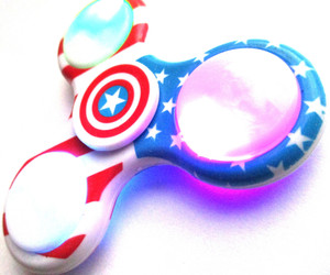 TC-Fluxx Prime Captain America Fidget spinner with led light and on-off ...