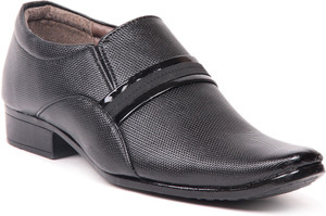 BAAJ Slip On For Men - Buy Black Color BAAJ Slip On For Men Online at ...