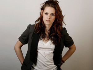 Wall Poster Kristen Stew Paper Print - Personalities posters in India ...