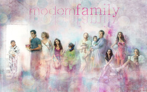 Wall Poster TV Show Modern Family Paper Print - TV Series posters in ...