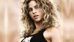shakira-music-portrait Wall Poster Paper Print - Music posters in India ...