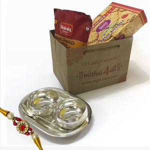 Mithai4all Pyara Bandhan Designer Rakhi with Fruit Biscutis, Bakarwadi ...