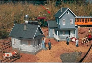 Genrc Piko G Scale Model Train Buildings - Aunt Bea'S Farmhouse - 62221 ...