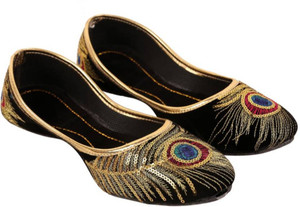 Rajwari Golden Embroidery More Pankh Jutis For Women - Buy Rajwari ...