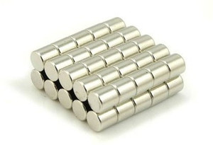MAGNETICKS 100 Pieces Of 4mm x 4mm Disc Shaped Strong Neodymium Magnet ...