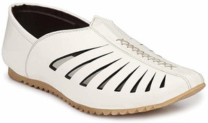 GASITA W.PET-09 Slip On Sneakers For Men - Buy GASITA W.PET-09 Slip On ...