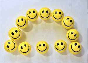 Quinergys ®Happy Smiley Face Squeeze Sponge Balls - 8 cm - ®Happy ...