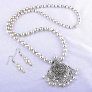 SILVER SHINE Alloy White, Silver Jewellery Set Price in India - Buy ...