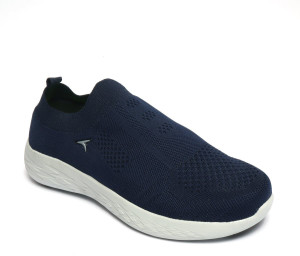 TRACER running shoe For Men Casuals For Men - Buy TRACER running shoe ...