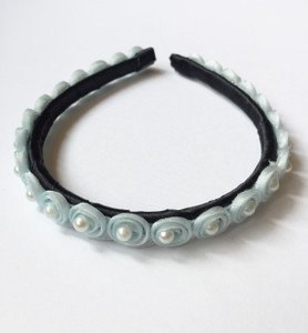 Hand on Hands Blue Pearls Head Band Price in India - Buy Hand on Hands ...