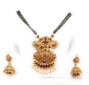 PBM CREATIONS Metal Gold-plated Gold, White Jewellery Set Price in ...