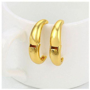 Flipkart.com - Buy AVAYUKTAA Crazy Queens Golden Kundal Earring Set For ...