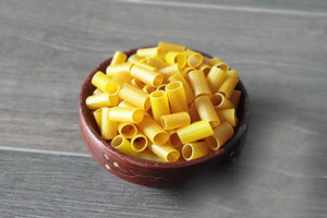 VDN FOODz Little Golden Fingers Fryums Ready-to-Fry Papad Snacks Fryums ...