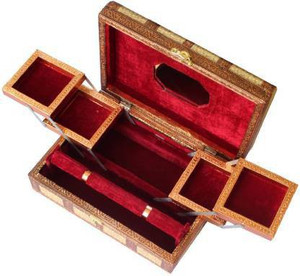 Leoneel German Oxidized And Rexine Flower Designed Jewellery Box With ...