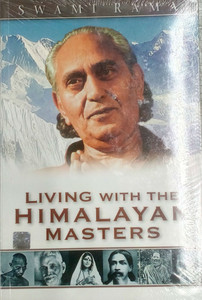 Living with the Himalayan Masters: Buy Living with the Himalayan ...