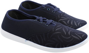 Walkaroo Action Adventure Comes Easy With Walkaroo's Casual, 43% OFF