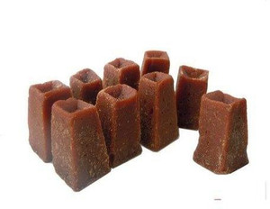 Amirtham Organic Foods Traditional Jaggery Block Jaggery Price in India ...