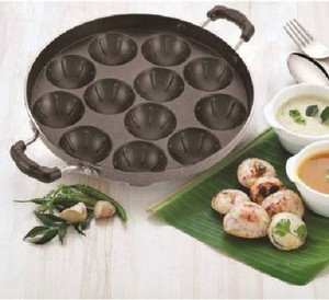 HoneyDell 12 Cavities Non Stick Appam Patra with Lid and Side Handle ...