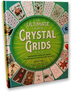 ULTIMATE GUIDE TO CRYSTAL GRIDS: Buy ULTIMATE GUIDE TO CRYSTAL GRIDS by ...
