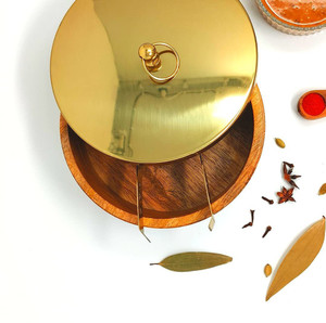 Everything Beautiful Pure Mango Wood Roti Box with Lid & Tongs Wooden ...