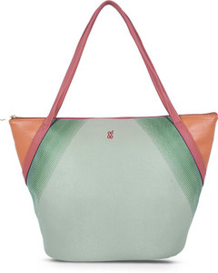 Buy Baggit Women Green Tote GREEN Online @ Best Price in India ...