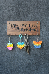Kaaple Wood Wall Mounted Jay Shree Krishna Mopinch Design Key Holder 6 ...