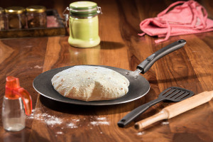 dePRISM Orchid Nonstick CONCAVE ROTI TAWA 30 cm Diameter - Silver Tawa ...