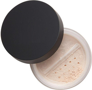 PSRO Weightless and Naturally Luminous loose Powder effortlessly sets ...