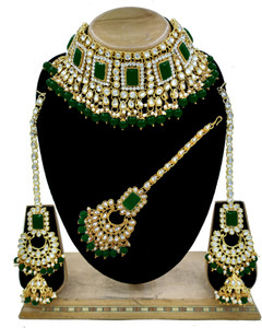 DIYA JEWELLERY Metal Gold-plated Green, Silver, White Jewellery Set ...
