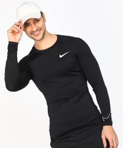 NIKE Solid Men Round Neck Black T-Shirt - Buy NIKE Solid Men Round Neck ...
