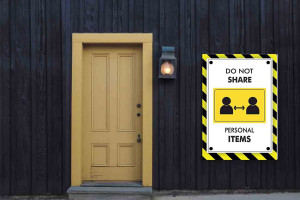 Posters Precaution Poster "Do Not Share Personal Items"|Wall Posters ...