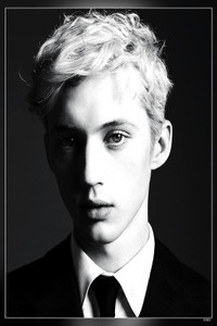 Troye Sivan Mellet A South African-Born Australian Singer Songwriter ...