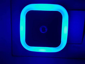 ASTRECA Attractive Sense Light 0.5W Full Automatic Sensor Smart ...