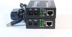 Kriz India MEDIA CONVERTER -DUAL FIBER (1 PAIR) - DUPLEX - 10/100-20KM ...