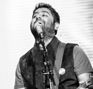 Arijit Singh Poster MultiColor PhotoPaper Print 12 inch X 18 inch ...