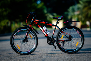 EASTMAN 26" Tesler T-4 Matt Black & Red colour Cycle 26 T (inch ...