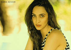 Kiara Advani Indian Actress Art Effect Poster 01 (18inchx12inch ...