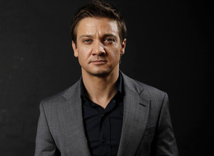 Jeremy Renner Poster MultiColor PhotoPaper Print 12 inch X 18 inch ...