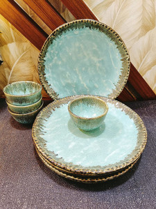 caffeine Ceramic Handmade Emerald Green Combo Dinner Set(Set of 8 ...