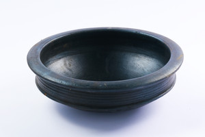 Prakruthi Hand made earthen pottery/clay handi/kadhai/ meen chatti Pot ...