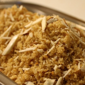 Shri Shyam Baba Desi Ghee Rajasthani Churma Box Price in India - Buy ...