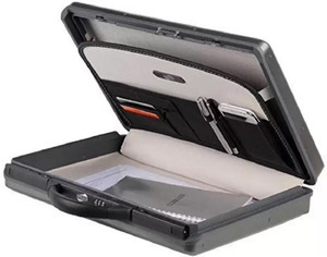 AMERICAN TOURISTER Voyager Plus9cm Silver Unisexual handcase with ...