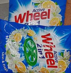 Wheel Active 2 in 1 Clean & Fresh 2+1 K.G. Free Detergent Powder Price ...