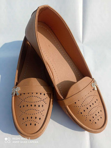 MERA JUTA HAI HINDUSTANI Loafers For Women - Buy MERA JUTA HAI ...