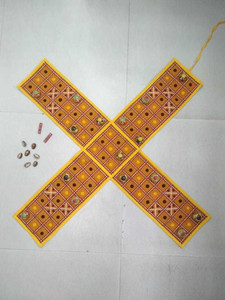 Chausar / Pachisi / Chaupar / Ancient Indian Indoor Game / Indian Ludo ...